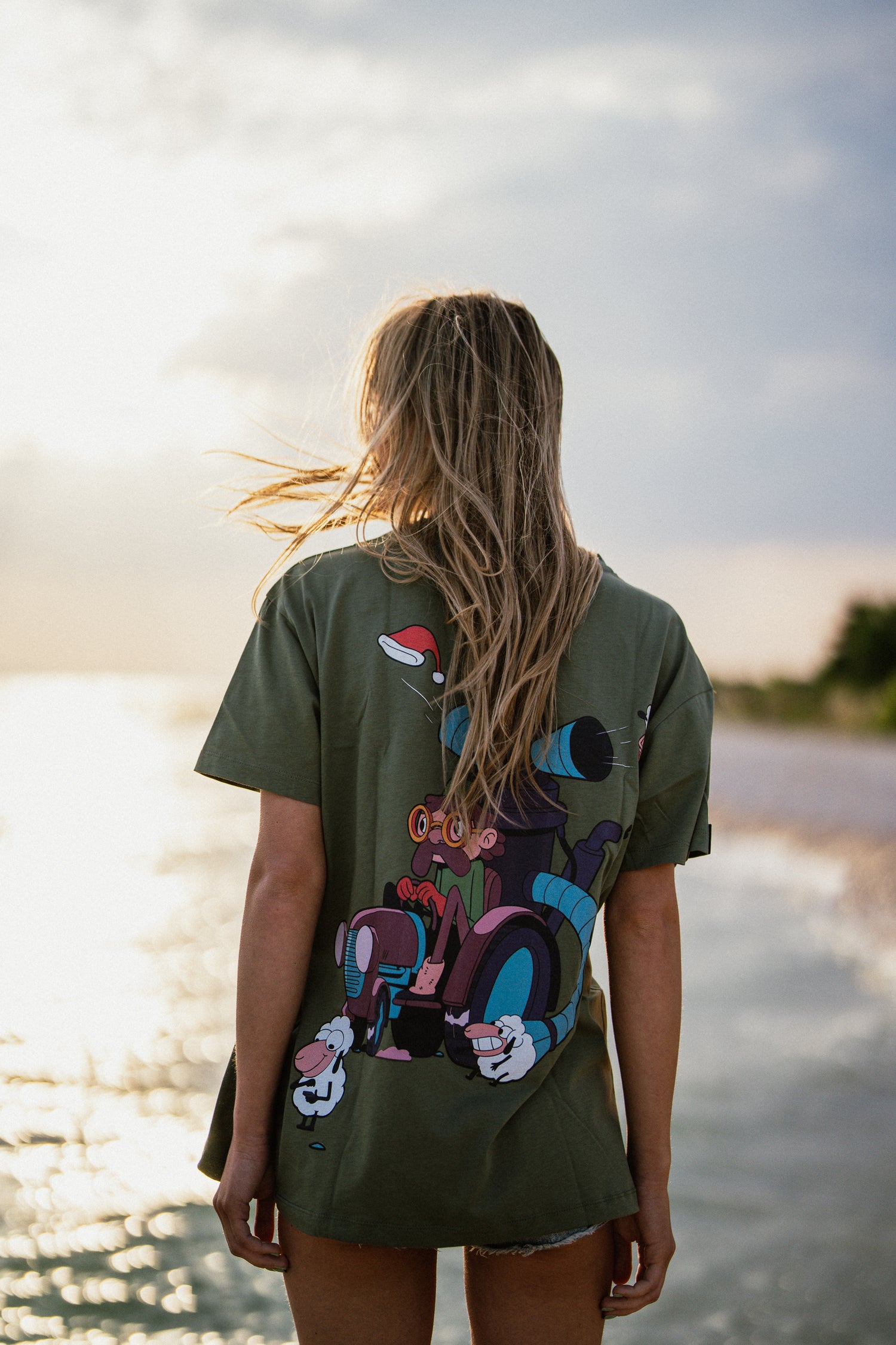 W's T-Shirts | Wacky Sheep