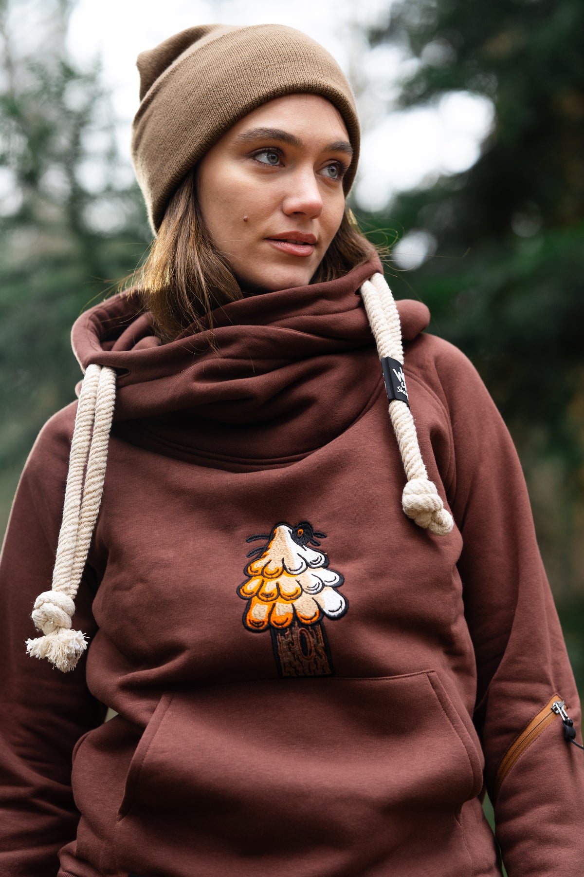 W's Classic Brown Tree Hoodie | Wacky Sheep